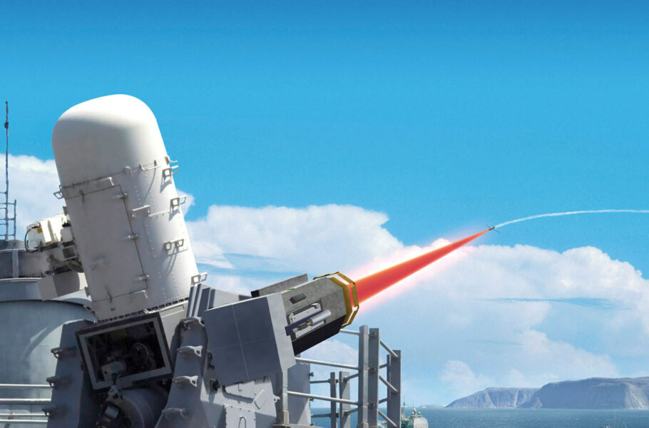 نیروی دریایی آلمان برای اولین بار دفاع در برابر پهپادها با سلاح لیزری ...